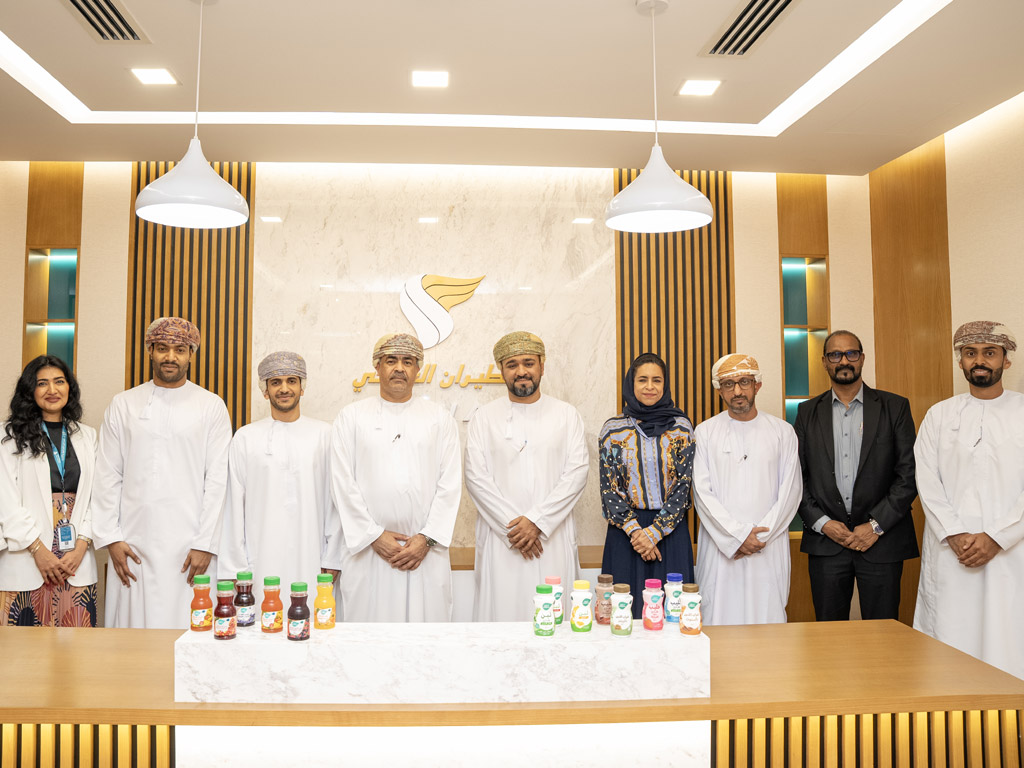 Oman Air signs partnership with Mazoon Dairy